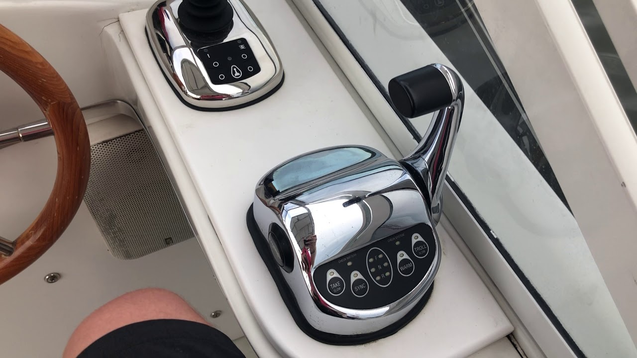 Dockmate® Wireless Remote Control - Take Command feature with ...