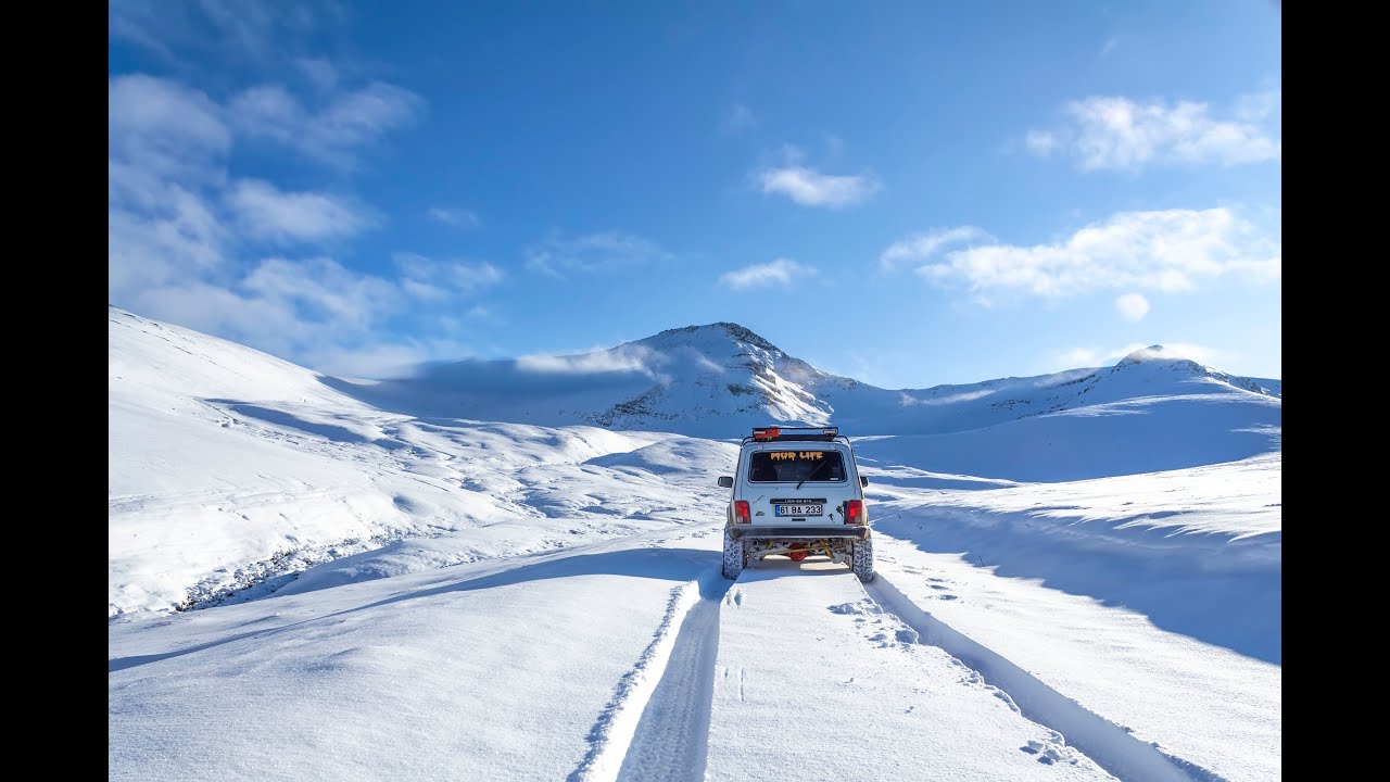Lada Niva Snow Adventure 4 - YouTube