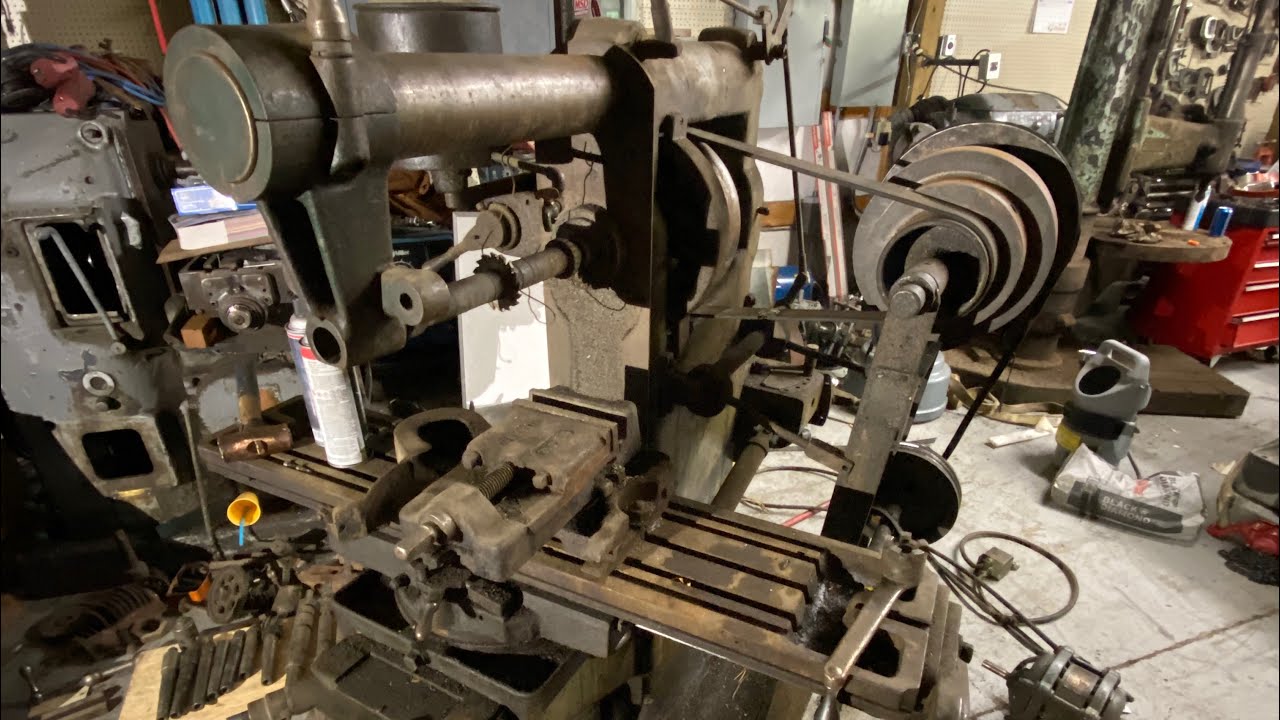 Getting the brown and sharpe 1 1/2 milling machine up and running ...