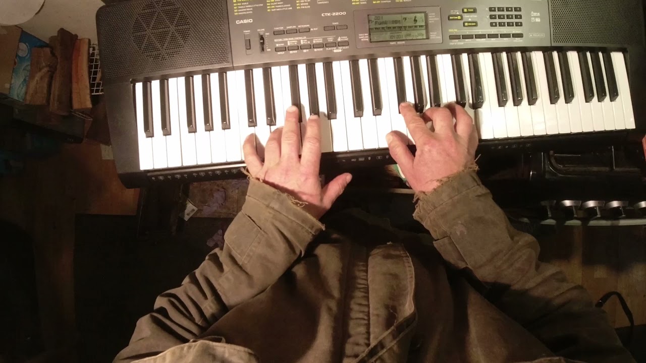 Casio CTK-2200 keyboard that I found in a skip (keyboard intros, famous ...