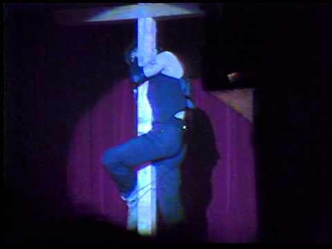 "JOHNNY THUNDERS on the Cross" on Paul Tschinkel's Inner-Tube - YouTube