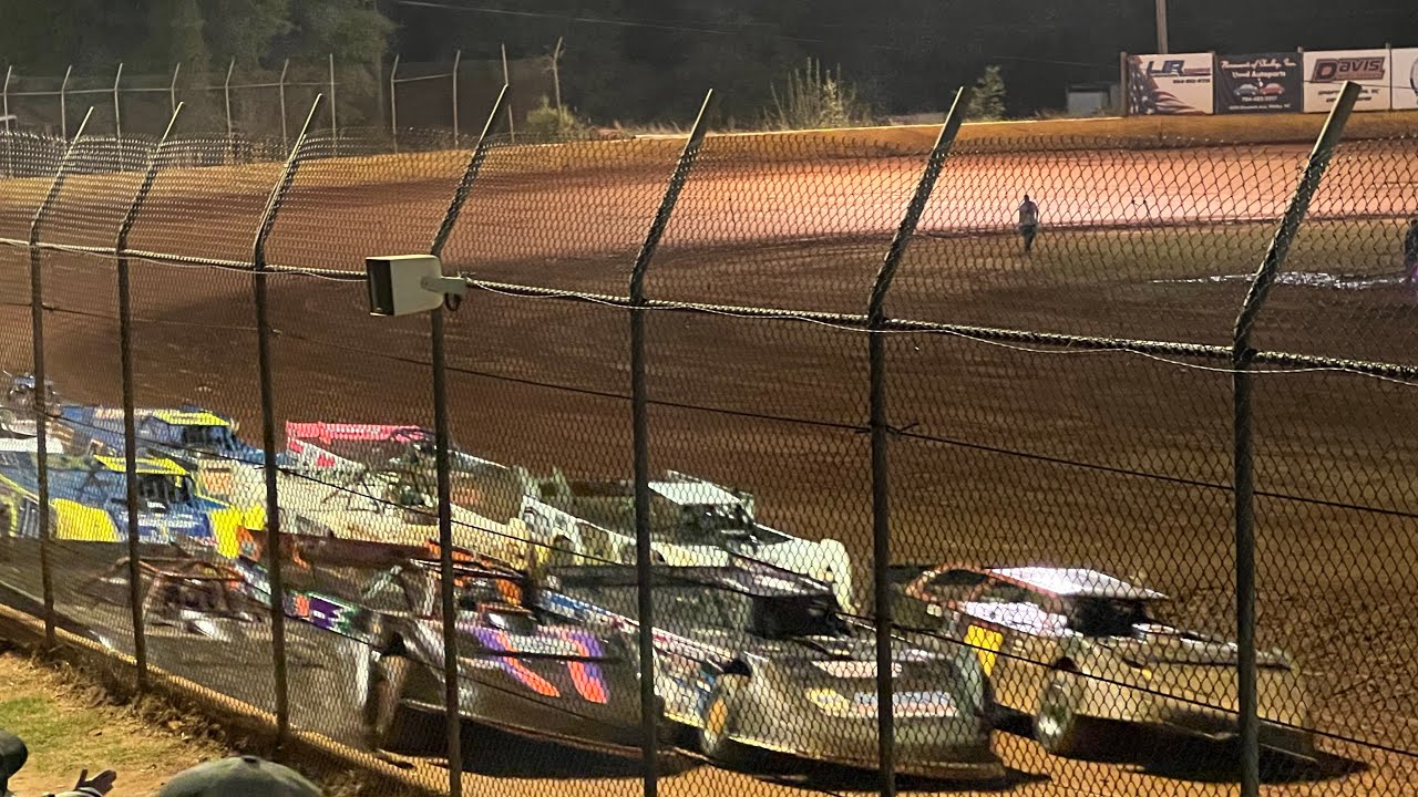 4/30/2022 Blue Ridge Outlaw Late Models Harris Speedway - YouTube