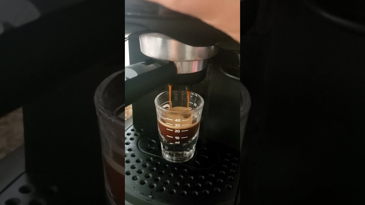 Café Espresso | DeLonghi EC200 e Tramontina by Breville | Café em Casa ...