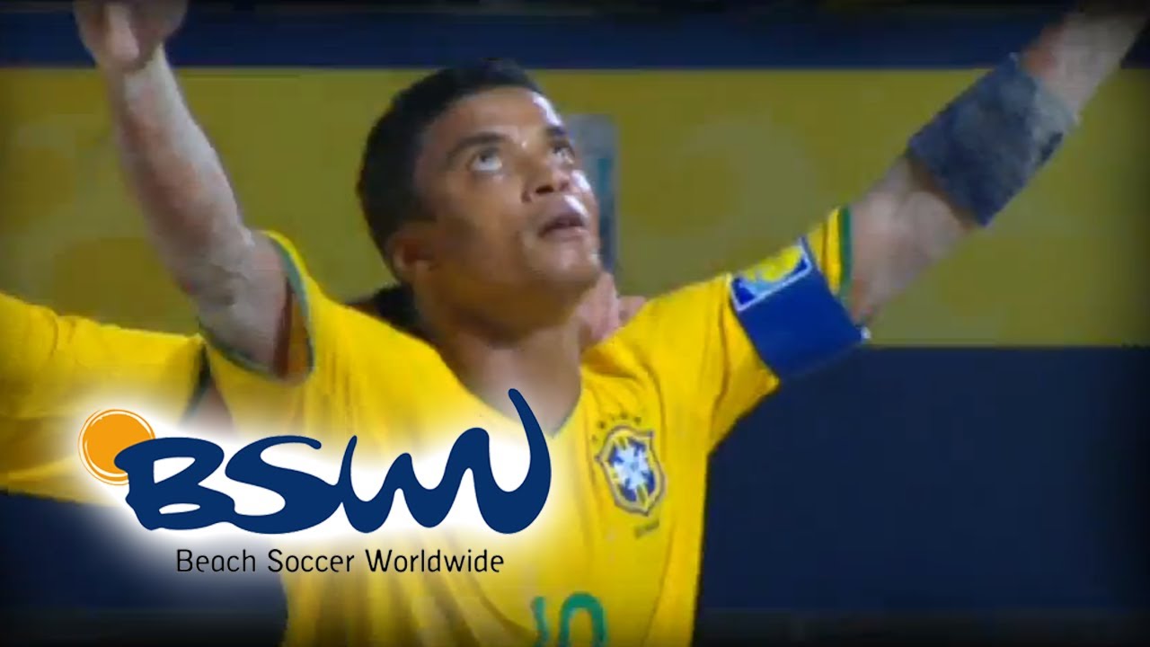 Top 10 Football Players 2011 - YouTube