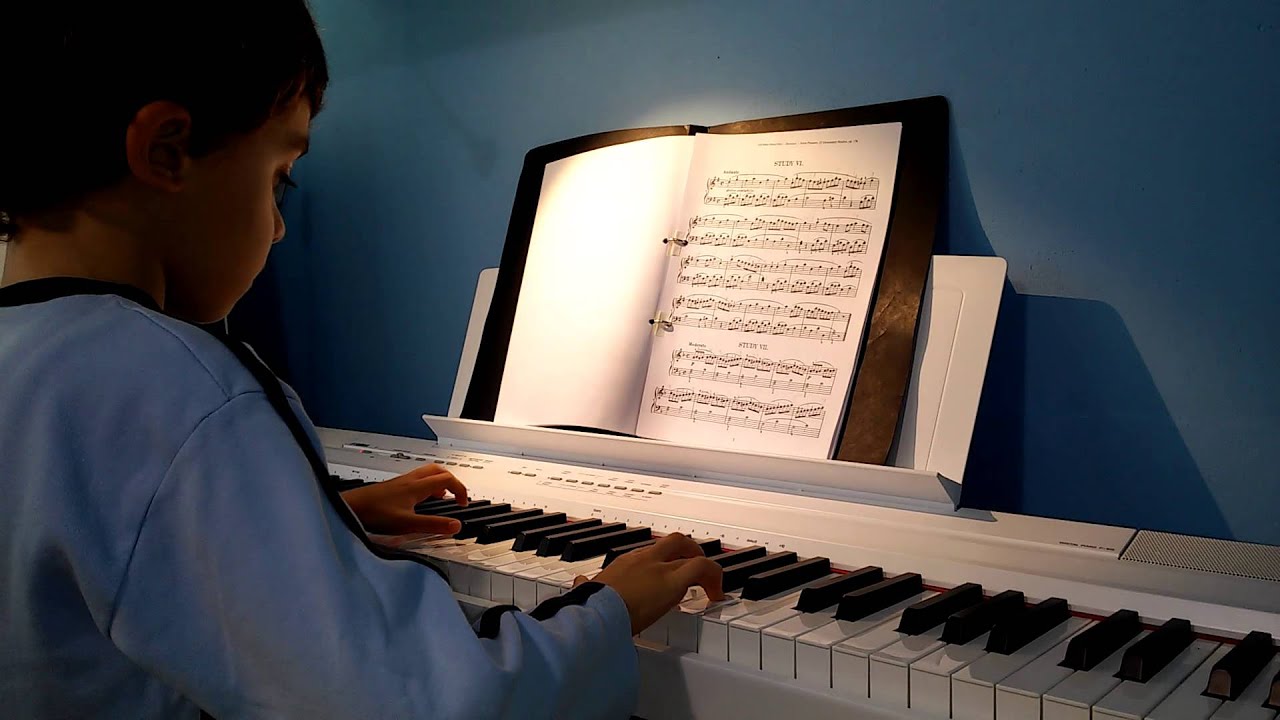 Duvernoy Op.176 Book.1 Study.6 - YouTube