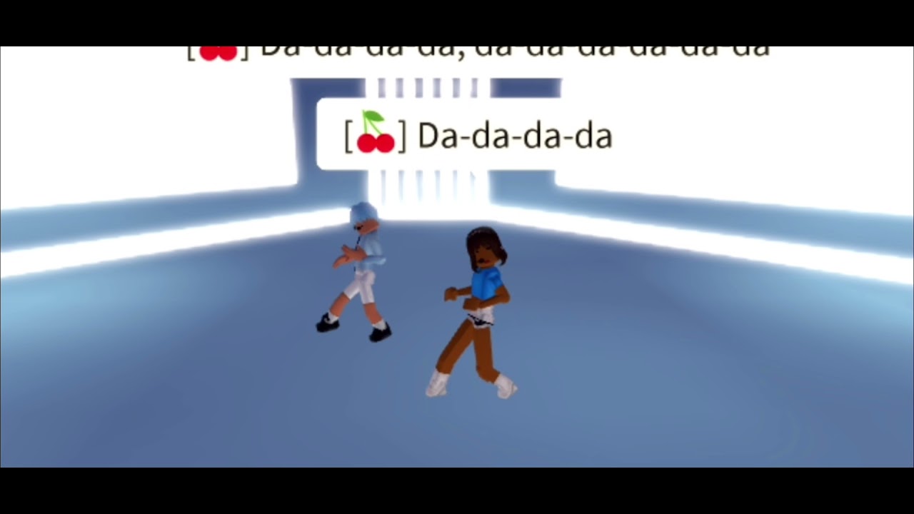 MELLA AND EVA - DOLPHIN LIVE STAGE - YouTube