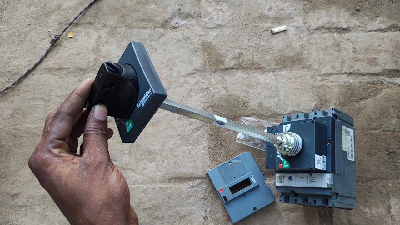 EasyPact MCCB CVS 100-250A Extended Rotary Handle Installation ...