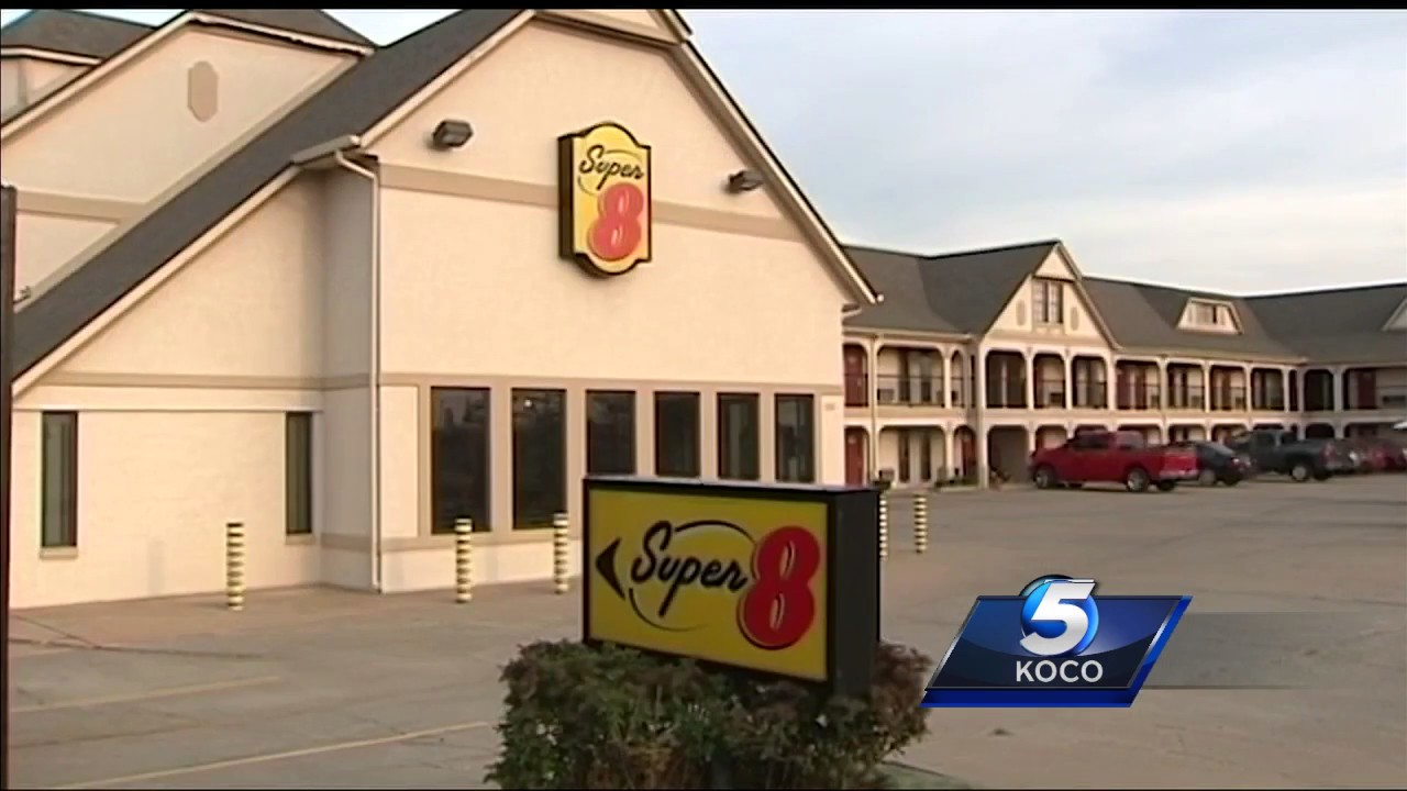 Former Sen. Ralph Shortey makes quick first court appearance - YouTube