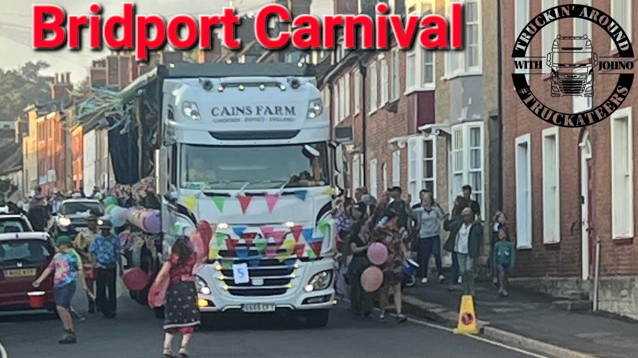 Driving for the Bridport Carnival - YouTube
