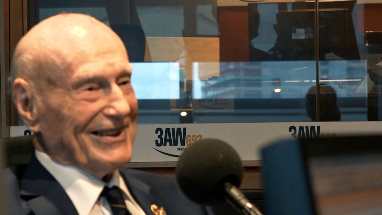 FULL INTERVIEW: War hero John "Jack" Bell shares his moving story - YouTube