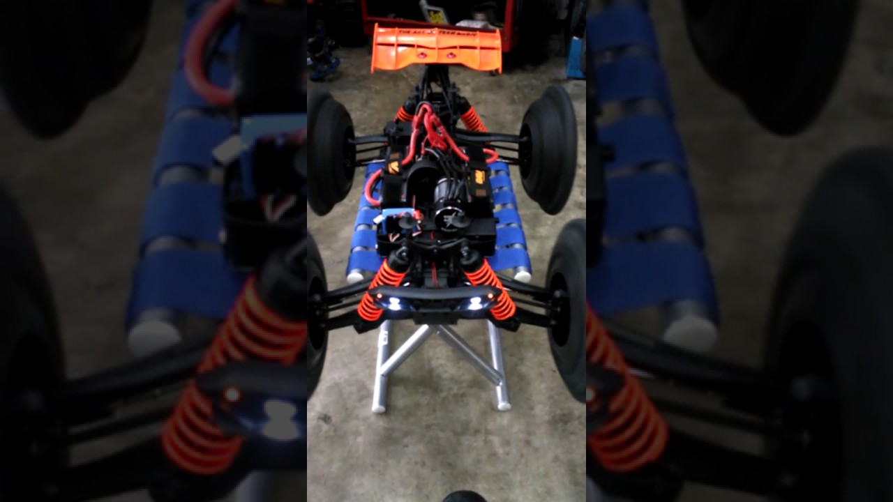 TEAM MAGIC E6iii - YouTube