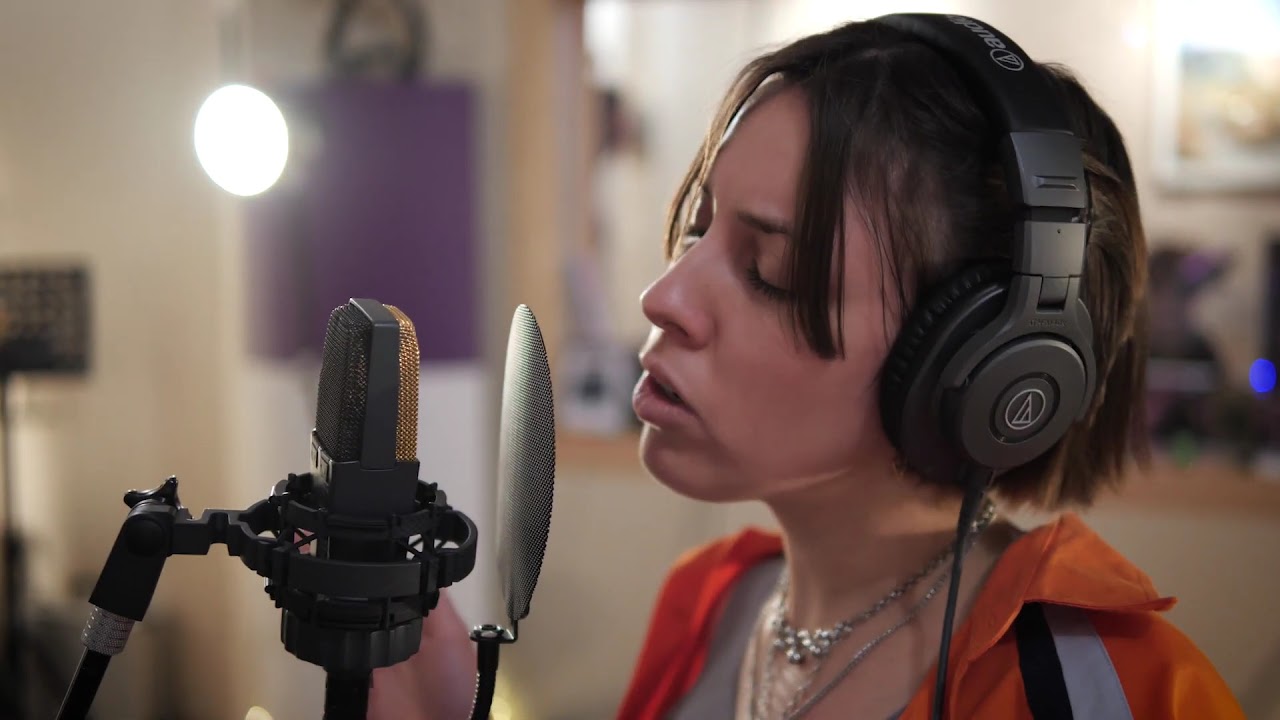 Bigger It Gets - L. Flora (Teaser) - YouTube