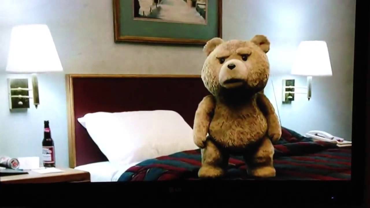 Ted scene bagarre avec John - YouTube