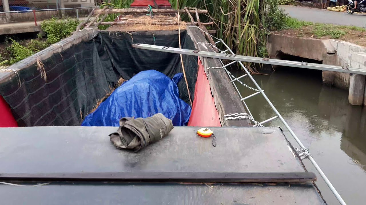 Ban ghe.40tan.tâm ban.me nhom.lấy tàu. Yanmar 4md.Giá 80trieu.ae ...