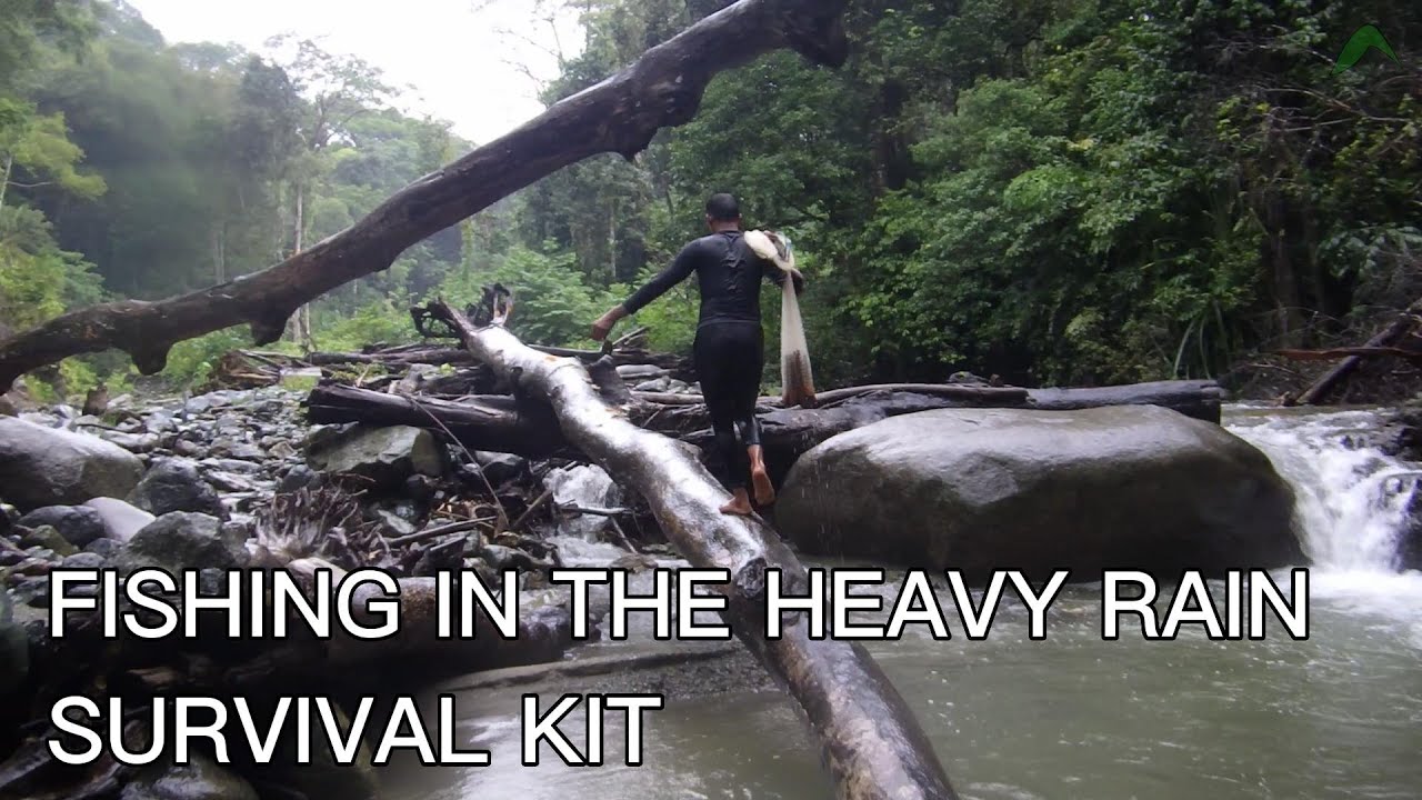 Fishing in the Heavy Rain Survival Kit - YouTube
