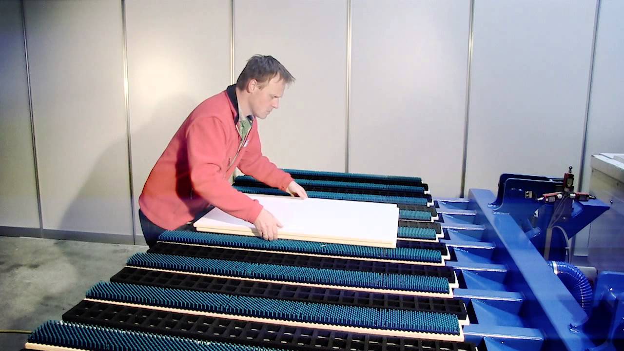 Rapha Systems Drehwender für 3-D Thermoforming Membrane Pressen - YouTube
