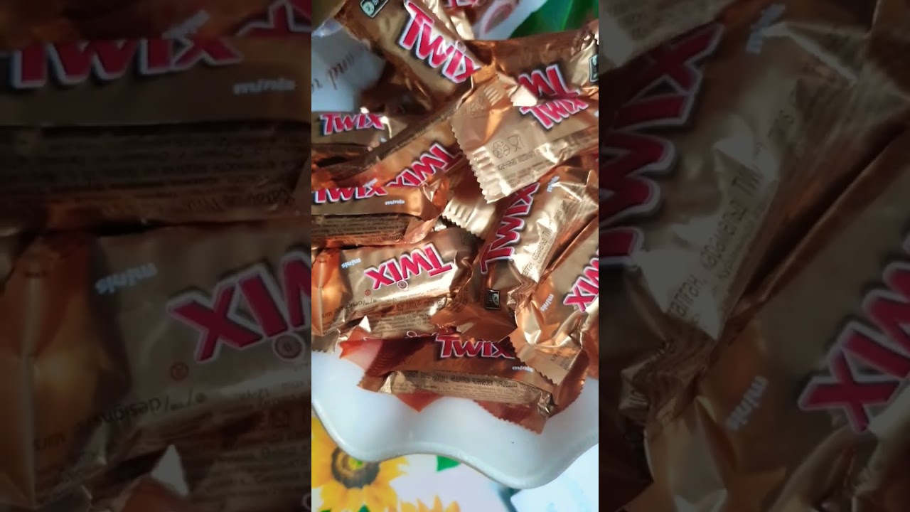 CHEW IT OVER WITH #twix #satisfying #asmr #shorts #video - YouTube