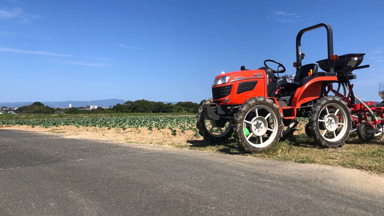 kubota JB13による中耕管理作業 - YouTube