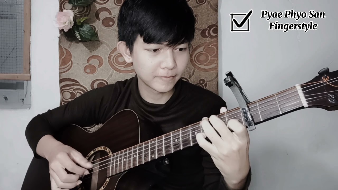 Build a B*tch (Bella Poarch) Fingerstyle by Pyae Phyo San Acordes ...