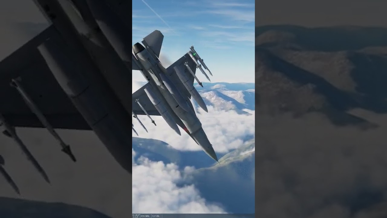 F-16 Take Evasive action shots flares and pulls some serious Gs in DCS ...