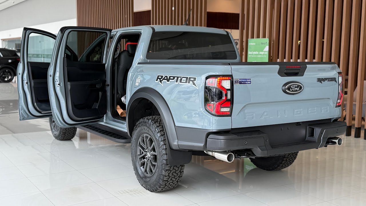 Ford Ranger Raptor 2025 New Color - Command Grey - YouTube