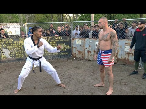 The HUGE Difference Between Taekwondo and Kickboxing