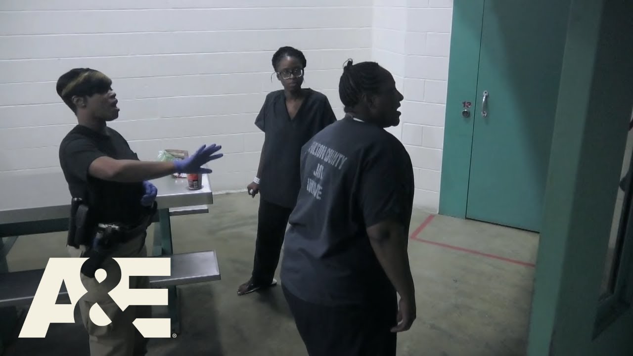 60 Days In: Bullied Stephanie Turns Pod on Jaclin (Season 4 Flashback ...