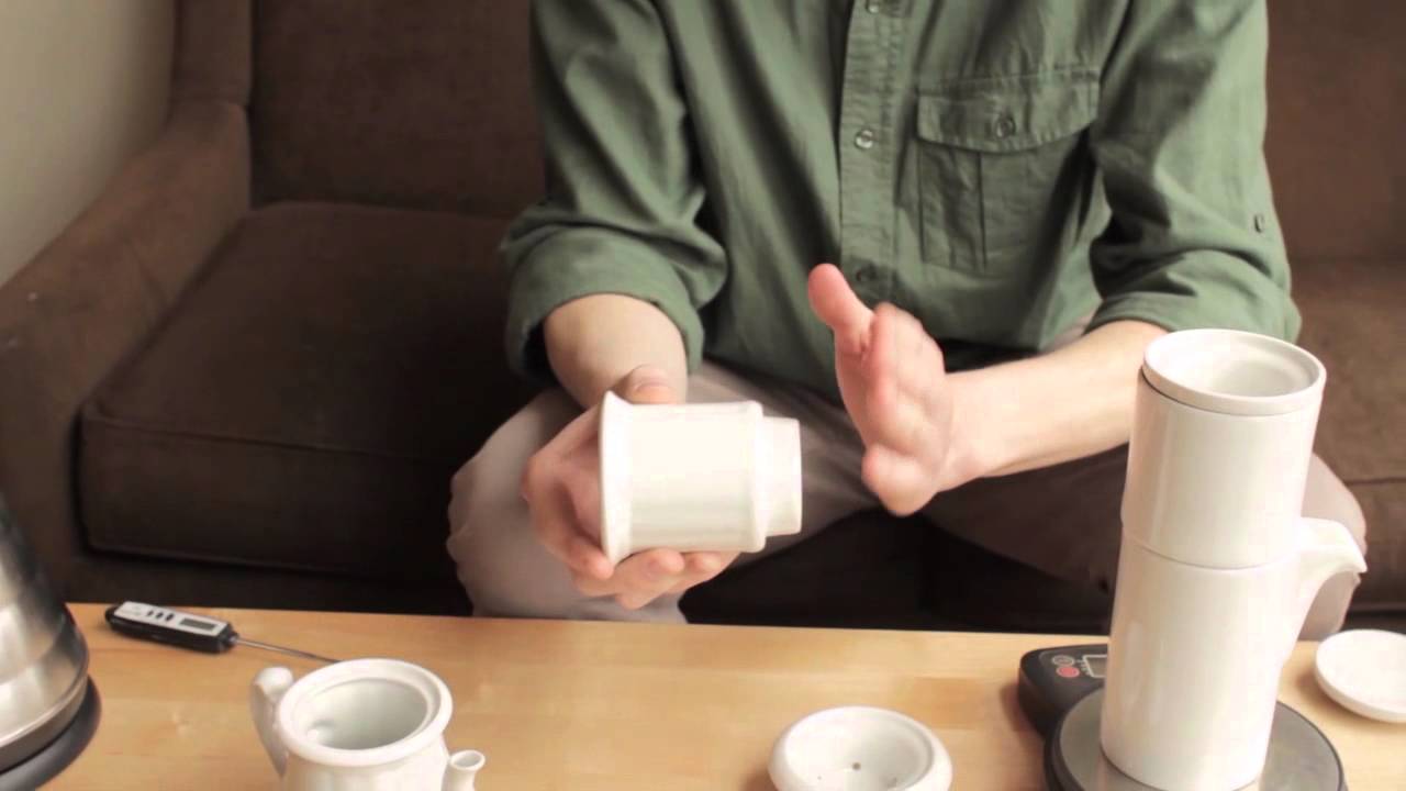 Walkure Porcelain Pour Over Brewer Overview - YouTube