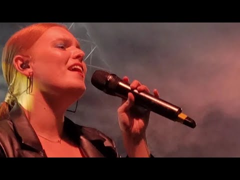Love Is An Angel - DJ Milano ft. AMBER  live