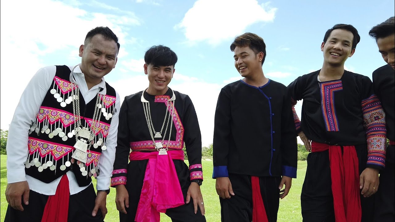 Hli thoj swin vang hmoob yaj nuj sua kwm tswv feej peb mus thaij nkauj ...