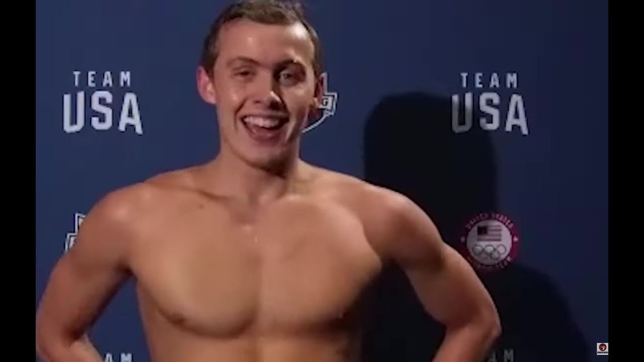 Léon Marchand/Carson Foster : 114 - Carson Foster breaks his 200m ...