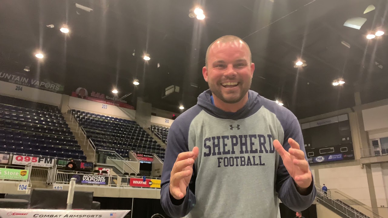 TRAVIS BAGENT Unfiltered • explaining how Good life is / 100% Full of ...