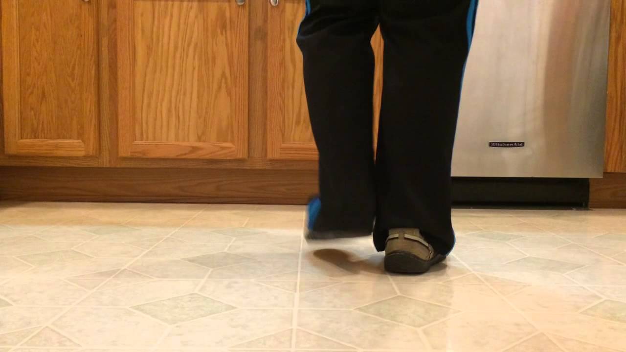 Triple Stomp - Clogging Step - YouTube