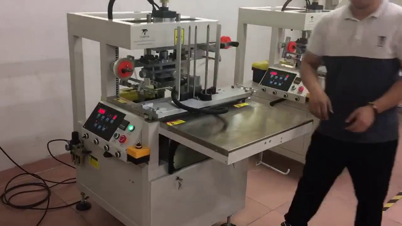 Automatic Plastic Hangers Foil Hot Stamping Machine - YouTube