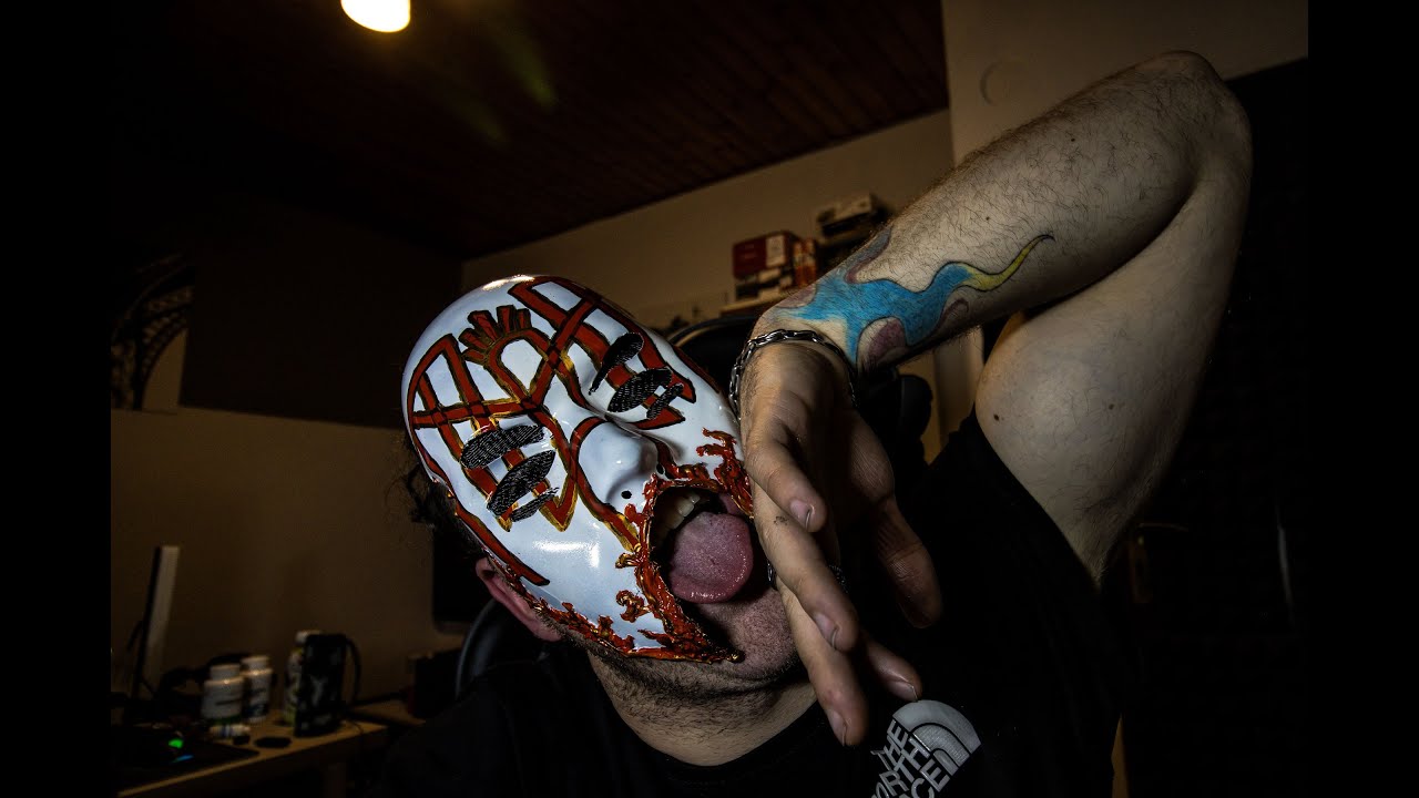 How to make Vessel mask from Sleeptoken! - YouTube