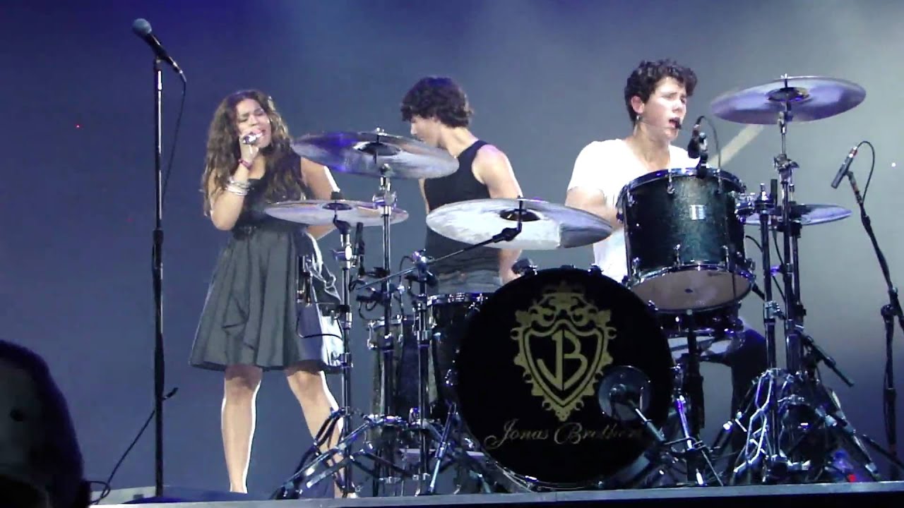 Jonas Brothers Concert - Part 8 - 3rd Night - YouTube Music
