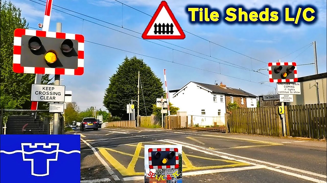 Tile Sheds Level Crossing, Tyne & Wear - YouTube