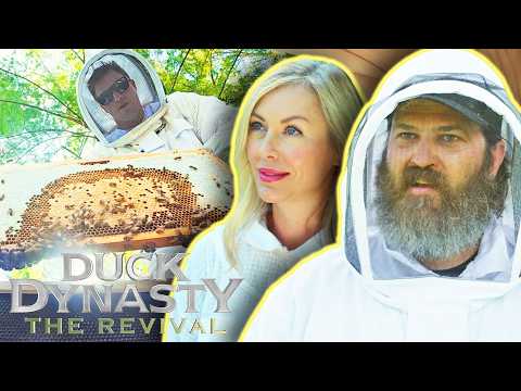 Si’s Honey Demands Spark a Sticky Beekeeping Lesson | Duck Dynasty: The Revival