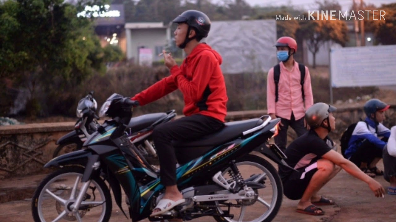 VN racing BOY - YouTube