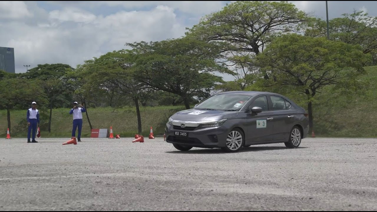 Honda Safety Driving Course - YouTube