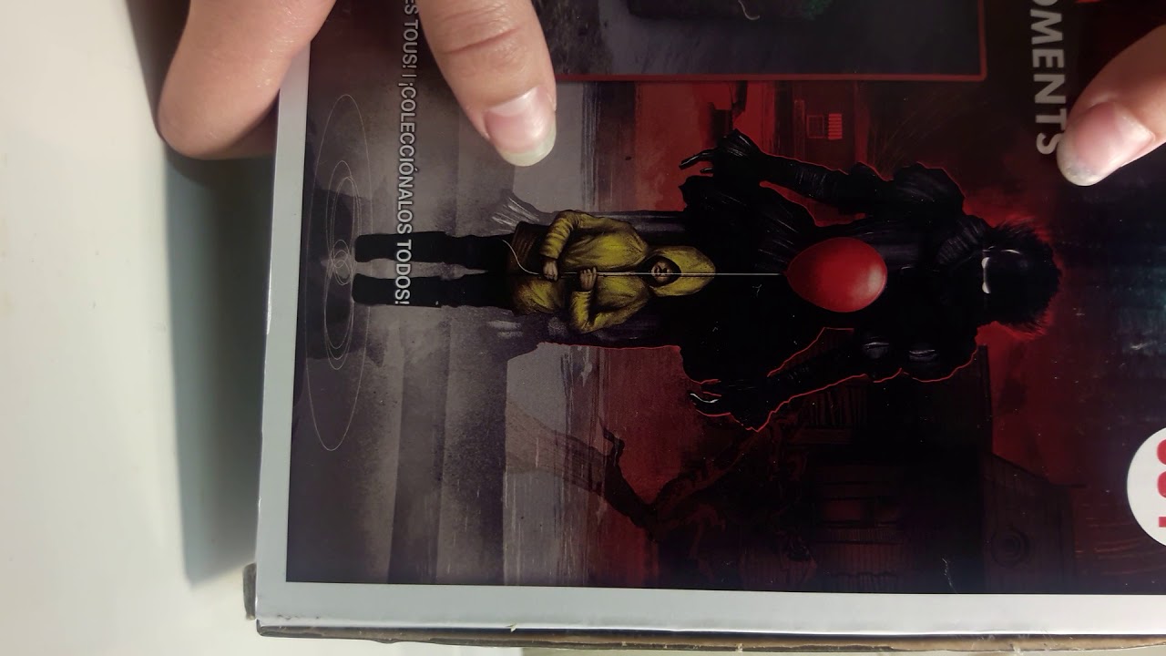 Unboxing: Pennywise in the Gutter!!! - YouTube