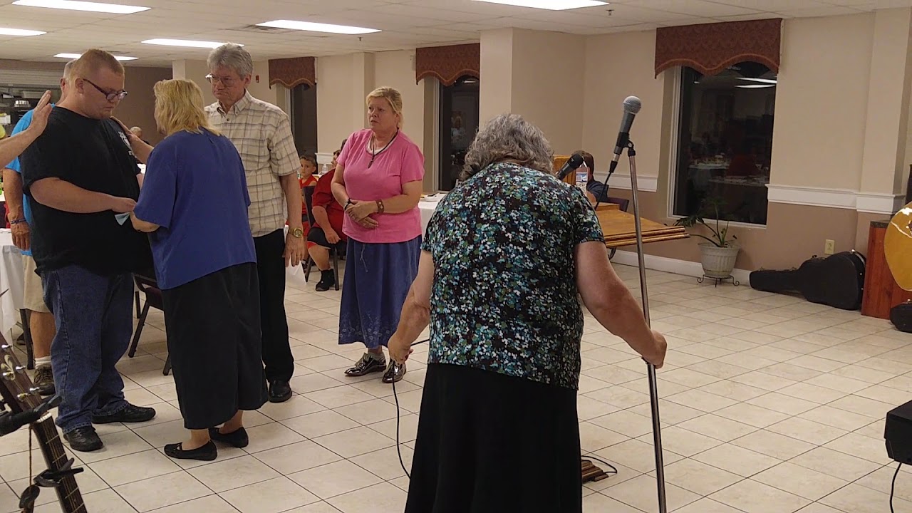 Pastor Vickie young new vision Pentecostal church - YouTube