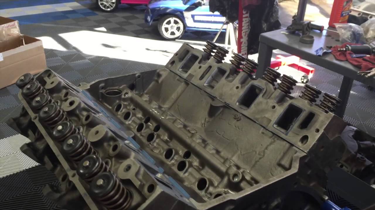 Dave's 1970 428CJ Engine Build Cobra Jet Mach 1 Day 35 - Part 2 - YouTube