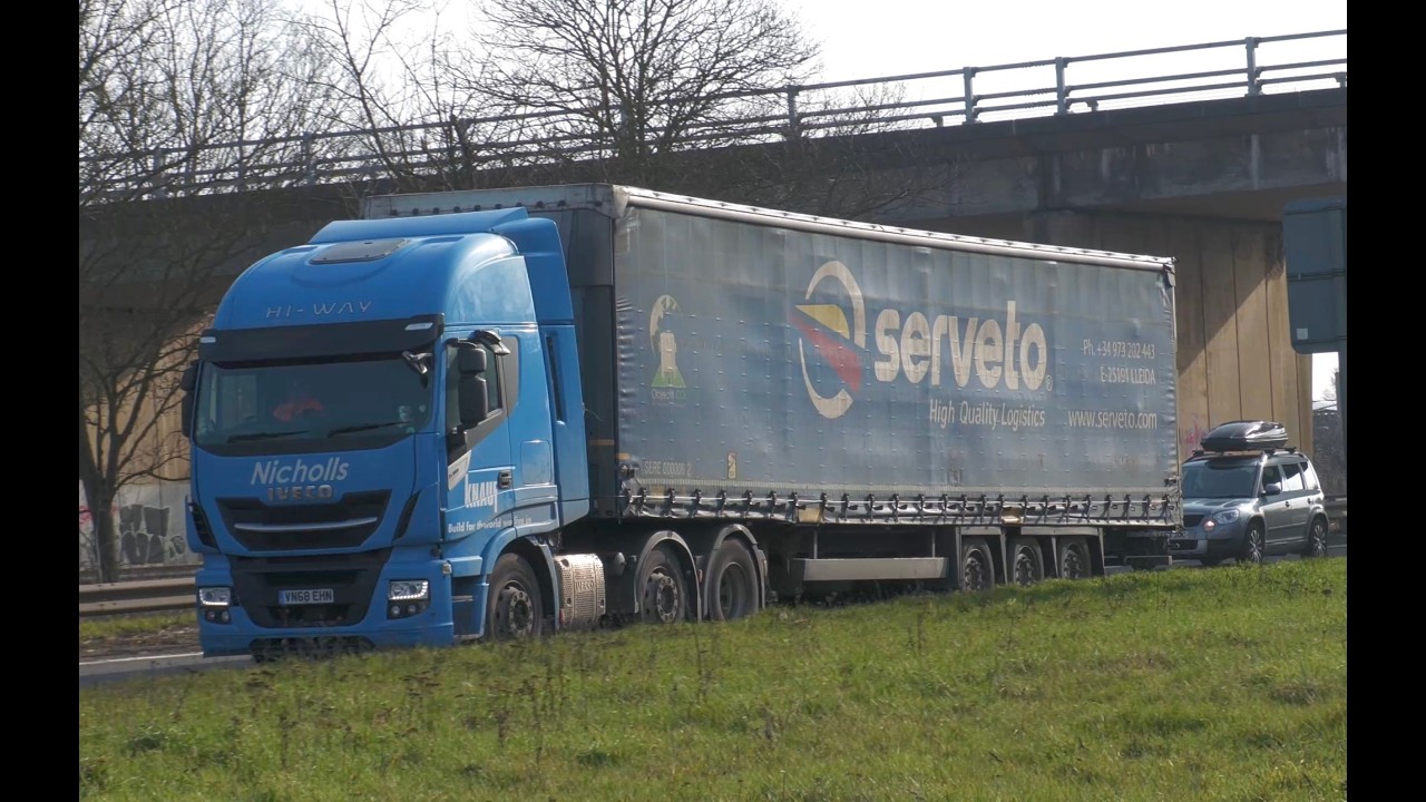 IVECO Hi-Way and S-Way - A1(M) motorway #truck - YouTube