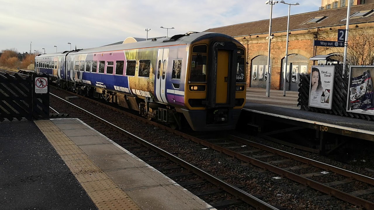 Northern rail 158842 at Redcar Central platform2 - YouTube