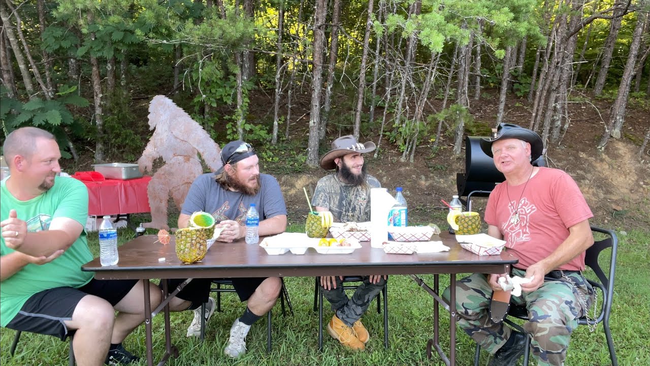 Bigfoot Food Challenge Contest with Turtleman. TN Pigeon Forge. Call of ...