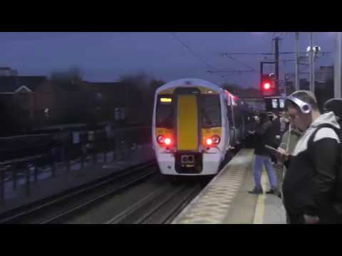 C2C 387302 + 387304 + 387306 Departing West Ham - YouTube