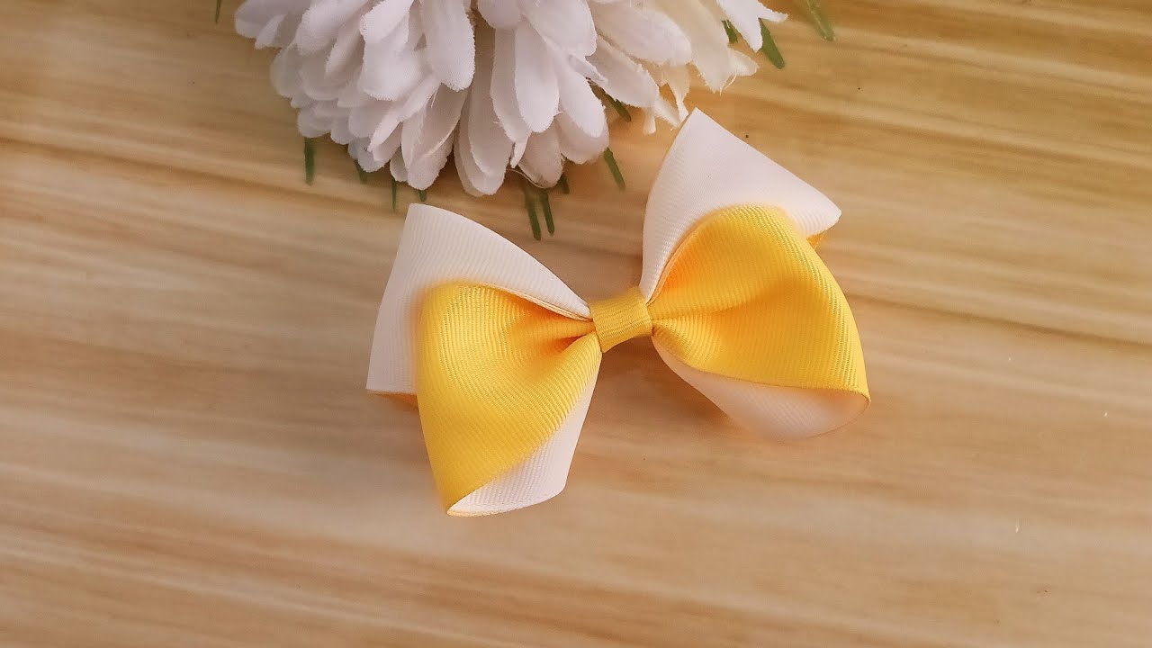 MAKING ADORABLE BOW OUT OF RIBBON TUTORIAL 🎀 RIBBON CRAFT - YouTube