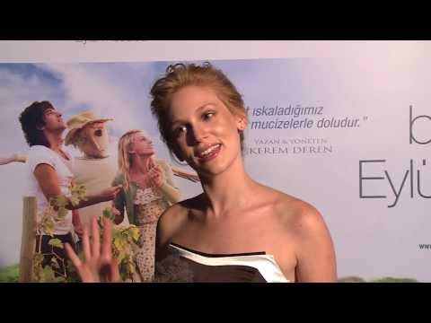 bi küçük Eylül meselesi | Farah Zeynep Abdullah Özel Röportajı