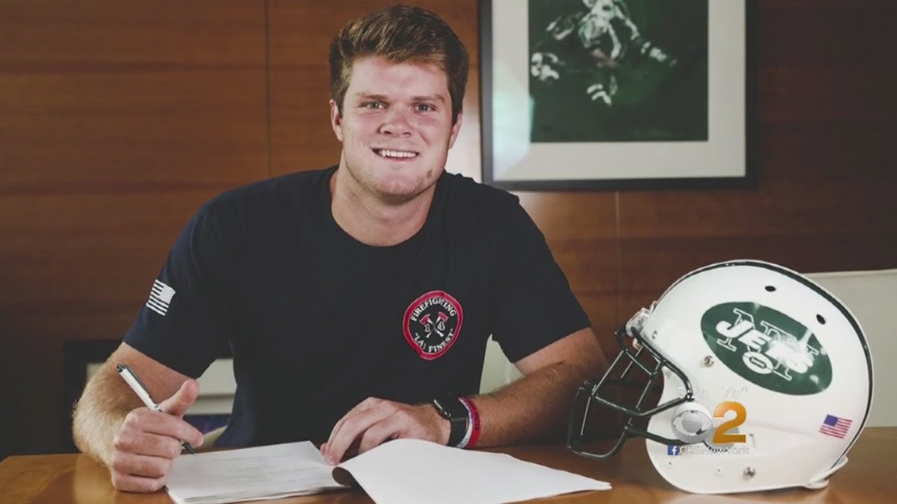 Jets' Darnold Ends Holdout, Inks 4-Year, $30.25 Million Deal - YouTube